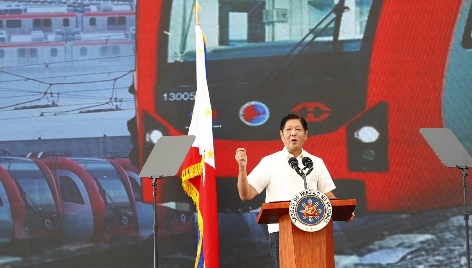 5 new stations open, extend LRT-1 further south of Metro Manila ...