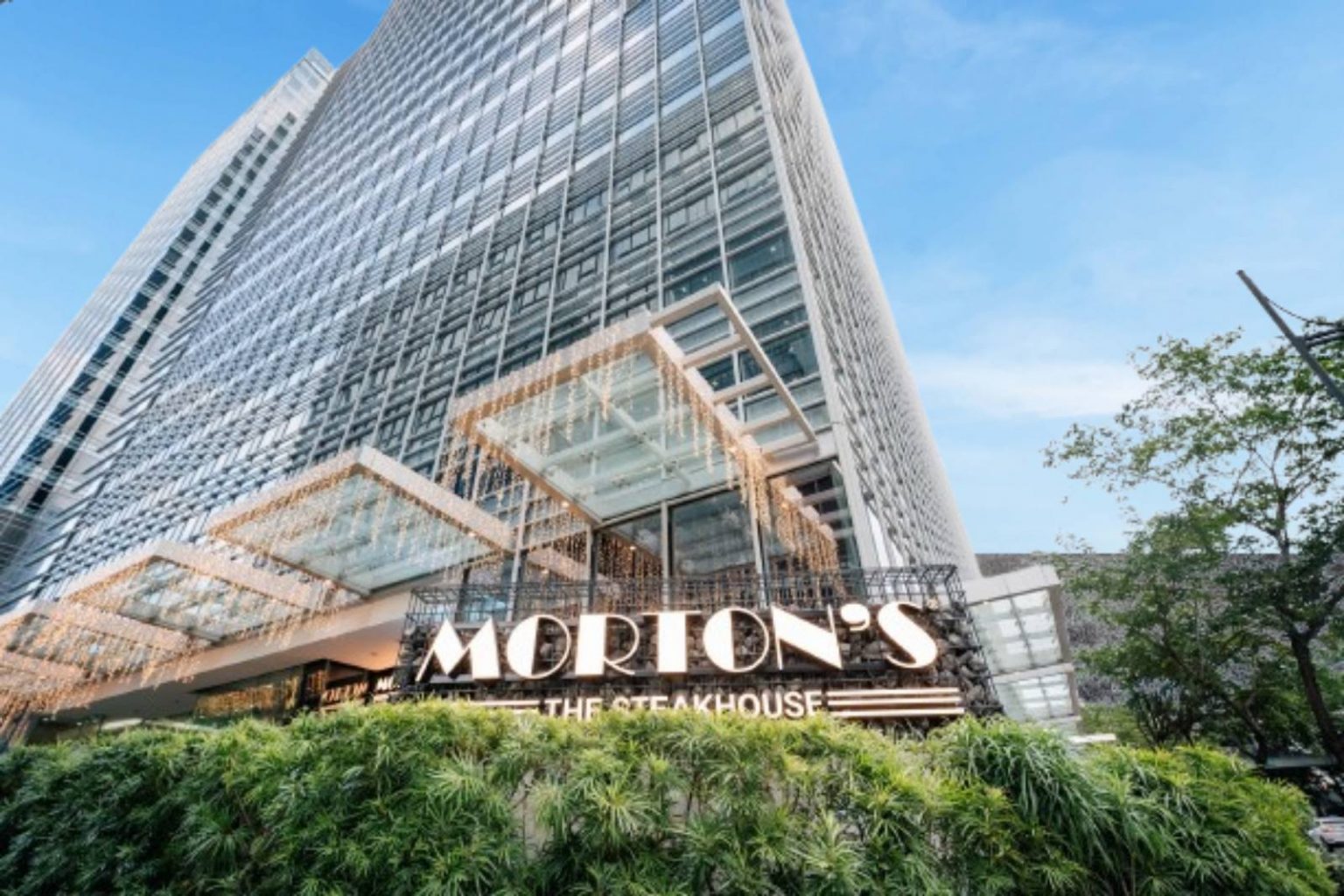 Global giants JPMorgan Chase, TESLA expand to Uptown BGC - THEPHILBIZNEWS