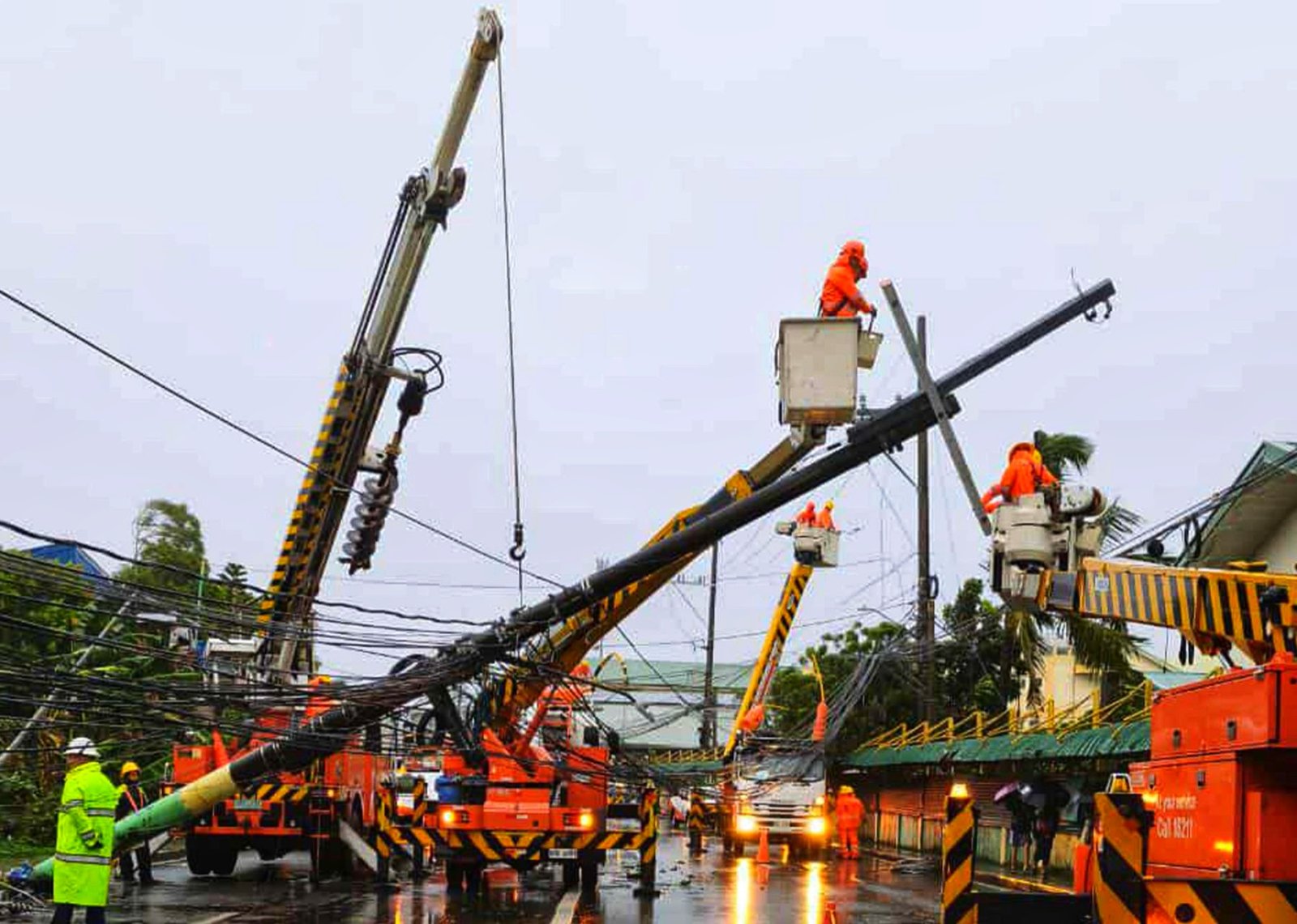 Meralco restores power in Uwan-hit areas, prioritizes safety ...
